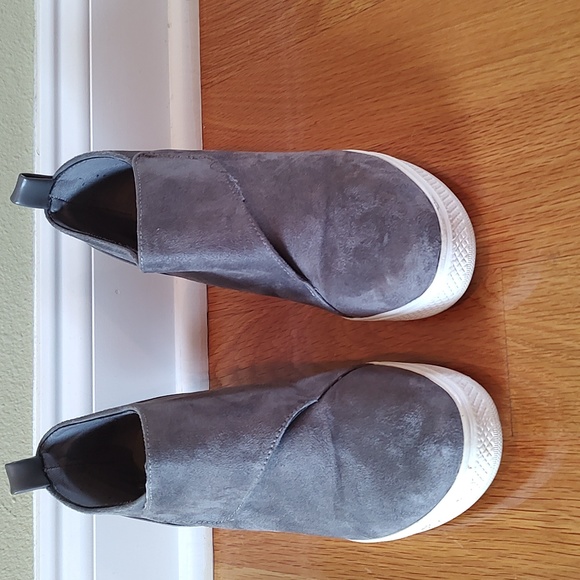 CCOCCI | Shoes | Ccocci Gray Wedges | Poshmark